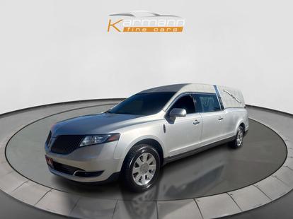 LINCOLN MKT Review - Expert Car Review | Carleasing4u